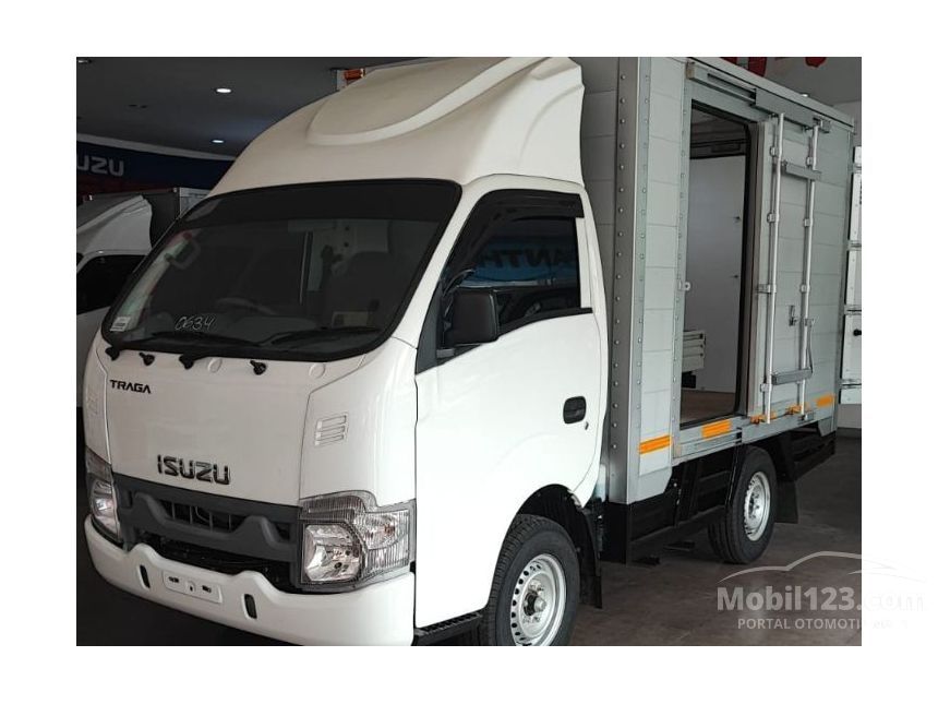 Jual Mobil Isuzu Traga 2024 Box Semi Aluminium Single Cab 2.5 di DKI ...