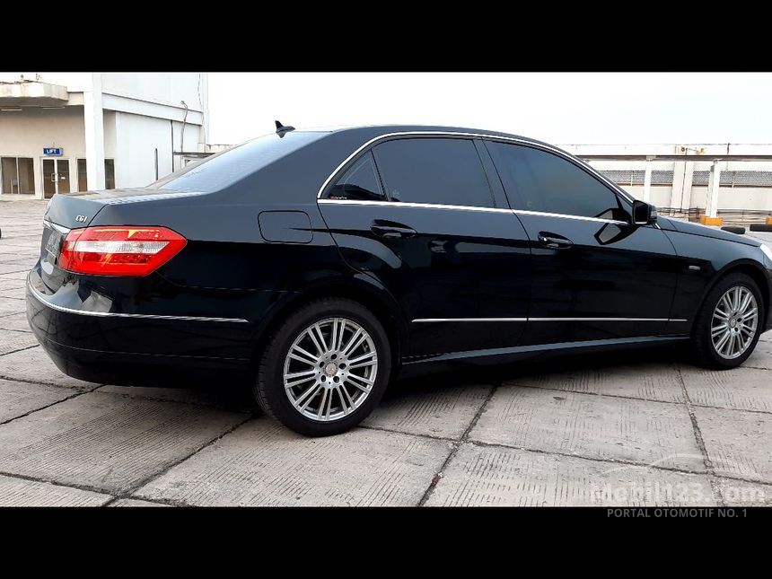 Jual Mobil Mercedes-Benz E250 2010 CGI 1.8 di DKI Jakarta Automatic Sedan Hitam Rp 245.000.000 ...