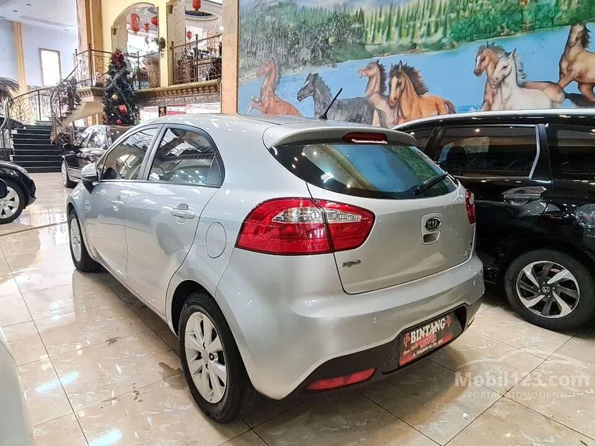 Jual Mobil KIA Rio 2012 UB 1.4 di Jawa Barat Automatic Hatchback Silver ...