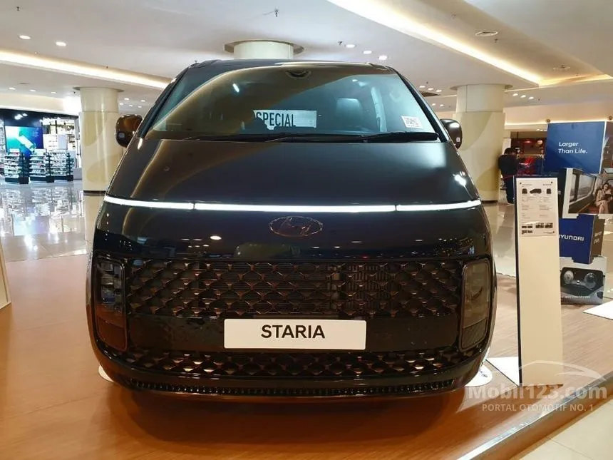 Jual Mobil Hyundai Staria 2024 Signature 7 2.2 di DKI Jakarta Automatic ...