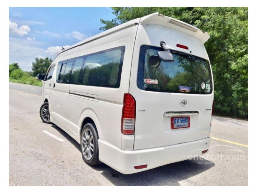 Toyota Hiace 2010 D4D 2.5 in ภาคอีสาน Manual Van สีขาว for 389,000 Baht ...