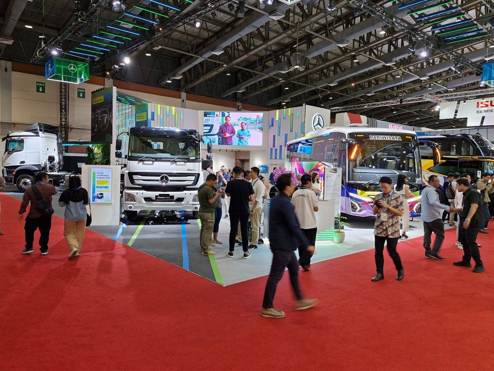 Mercedes-Benz Yakin Target Penjualan Truk, Bus 2024 Tercapai Meski Kini ...