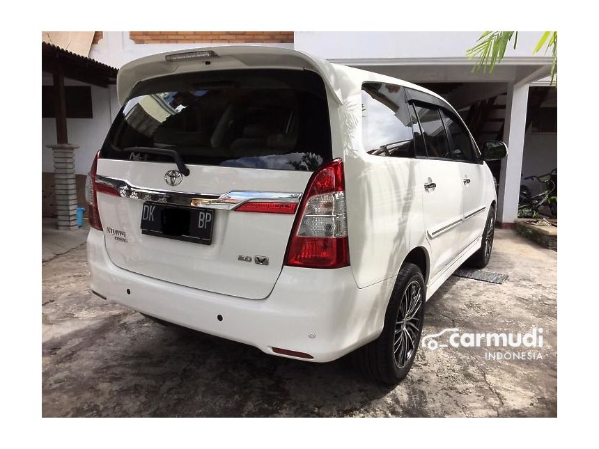 Toyota Kijang Innova 2014 E 2.0 in Bali Automatic MPV White for Rp 195. ...