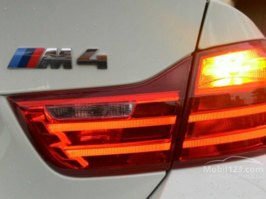 Jual Mobil BMW M4 2014 F82 3.0 di DKI Jakarta Automatic Coupe Putih Rp ...