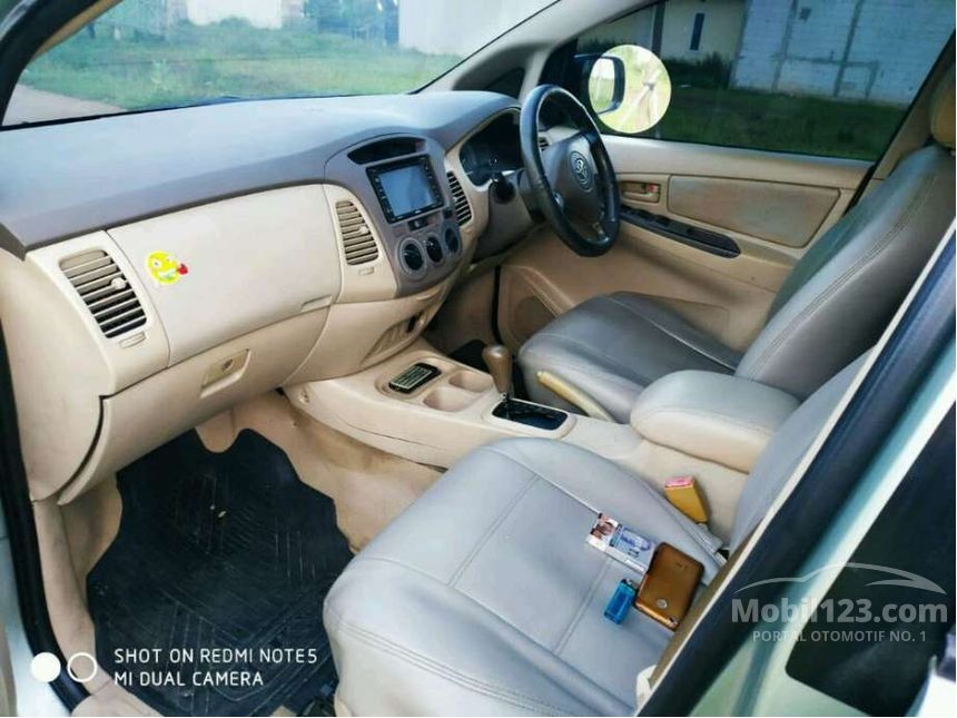 Jual Mobil Toyota Kijang Innova 2005 G 2.0 di Jawa Barat Automatic MPV ...