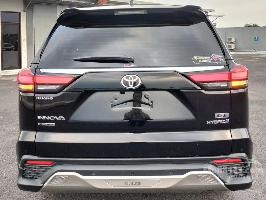 Jual Mobil Toyota Kijang Innova Zenix 2022 Q HV TSS Modellista 2.0 di ...