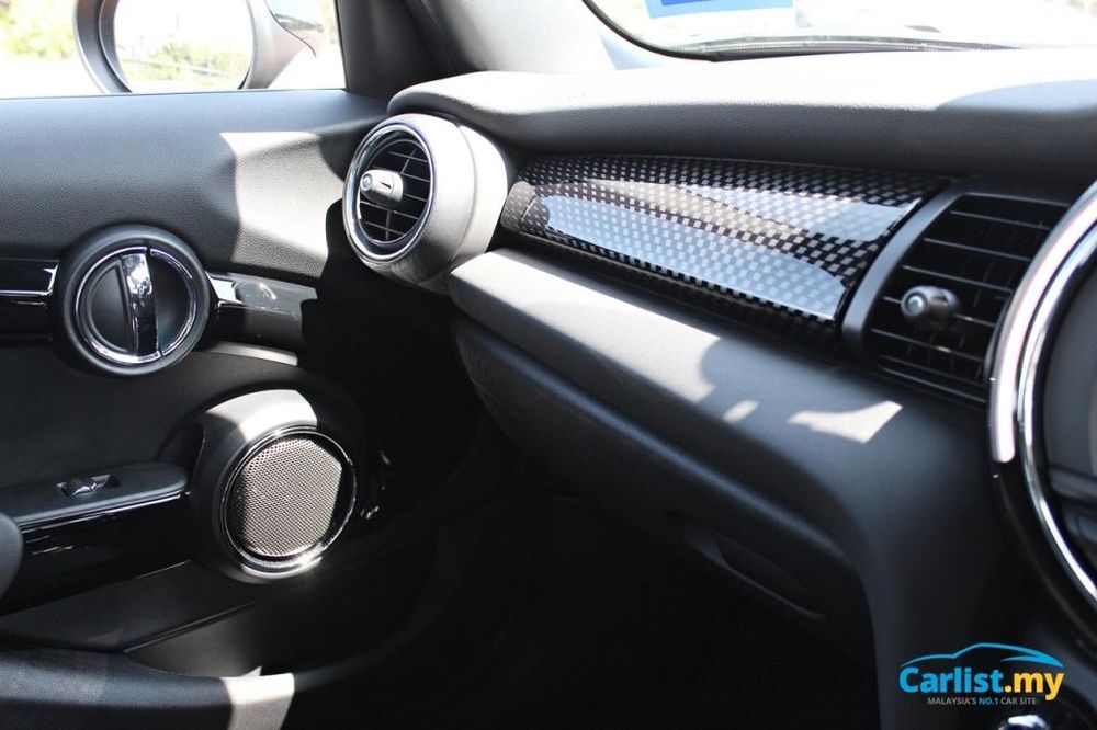 Review: MINI Cooper S 5-door (F55) – Fun, But Its Newer Siblings Are ...