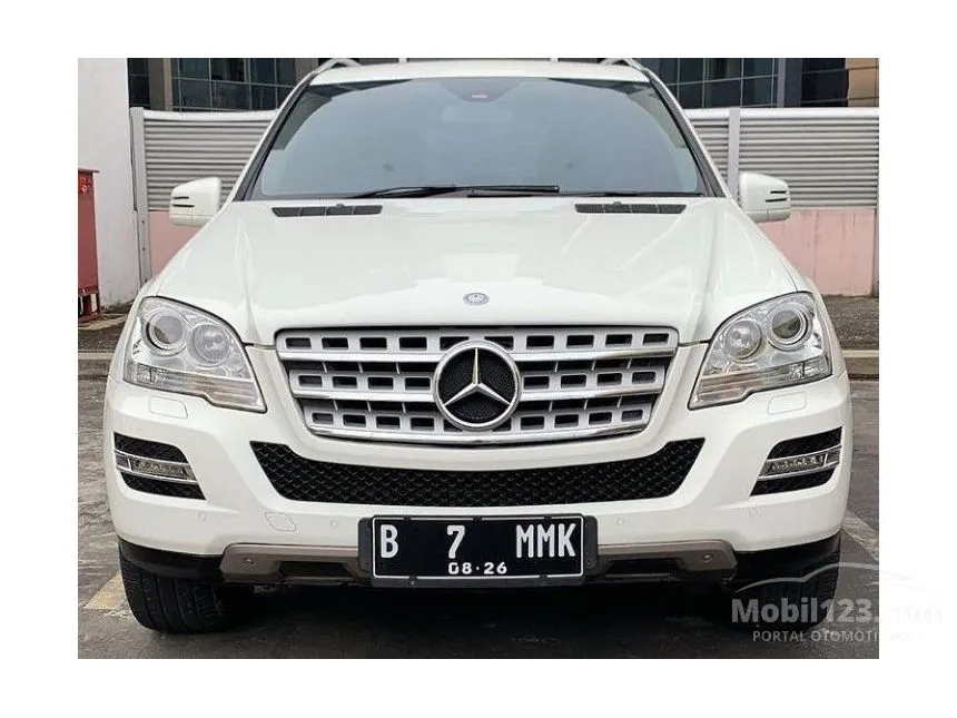 Jual Mobil Mercedes-Benz ML300 2011 4MATIC 3.0 di DKI Jakarta Automatic ...