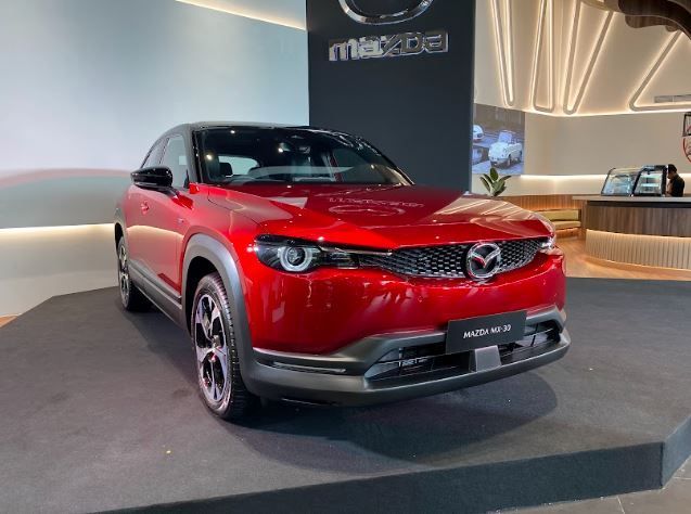 5 Hal Menarik Mazda MX-30, SUV Listrik Pertama Mazda dengan Freestyle Doors - Panduan Pembeli ...
