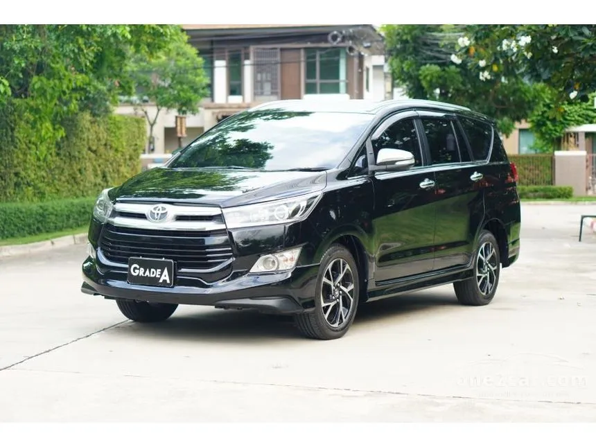 2018 Toyota Innova 2.8 (ปี 16-22) Crysta V Wagon มือสอง One2car