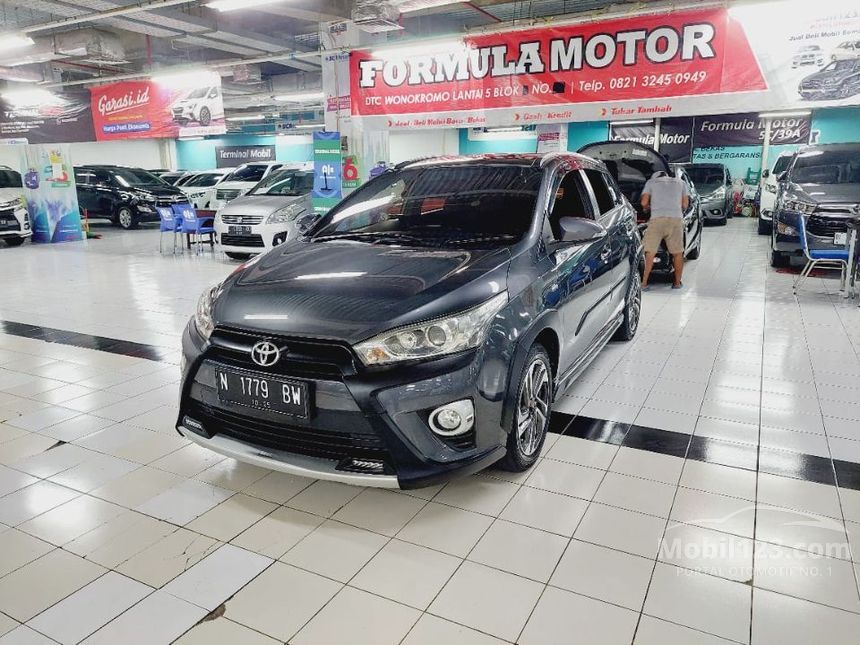 Jual Mobil Toyota Yaris 2017 TRD Sportivo Heykers 1.5 di Jawa Timur ...