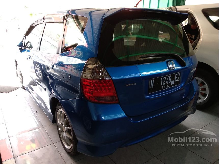 Jual Mobil Honda Jazz 2007 VTEC 1.5 di Jawa Timur Automatic Hatchback ...