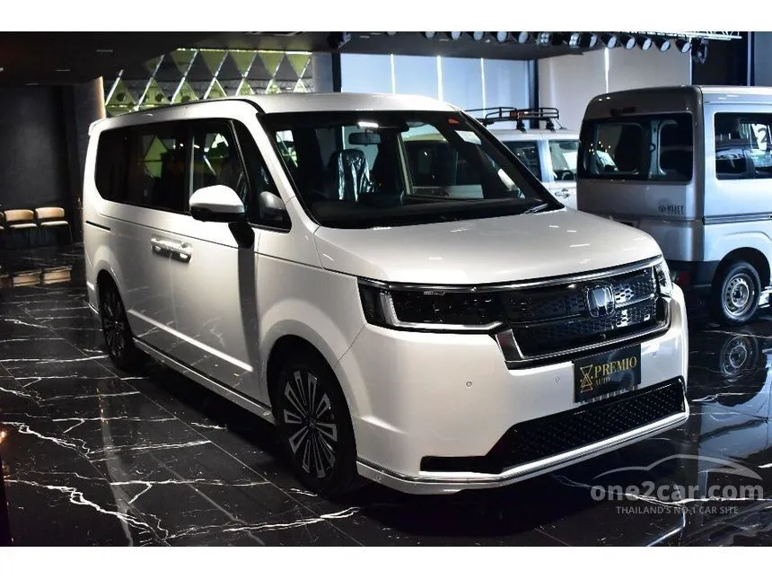 2023 Honda STEPWGN SPADA 2.0 (ปี 22-30) e:HEV Premium Line Wagon for sale on One2car