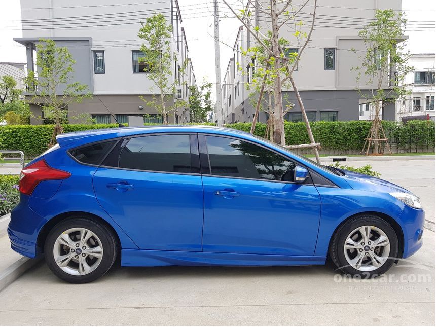 Ford Focus 2014 Trend 1.6 in กรุงเทพและปริมณฑล Automatic Hatchback สี ...
