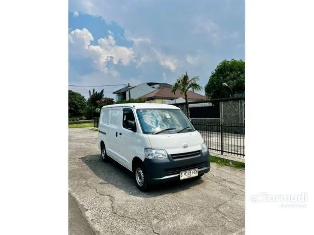 Jual Van Baru Harga Terbaik | Carmudi