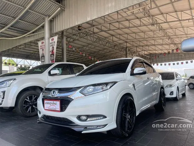 ซื้อรถ Honda Hr-v ปี-14-18 รถ SUV มือสอง ราคาถูกที่สุดในตลาดรถมือสอง ...