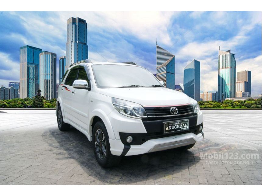 Jual Mobil Toyota Rush 2016 TRD Sportivo Ultimo 1.5 di Jawa Timur ...
