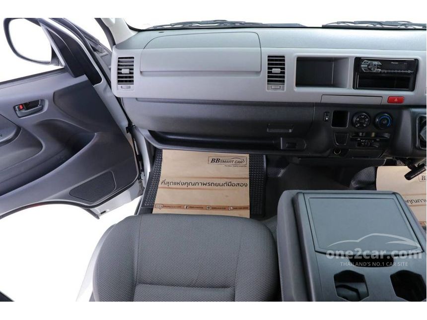 2013 Toyota Hiace 2.5 COMMUTER (ปี 05-16) D4D Van MT for sale on One2car