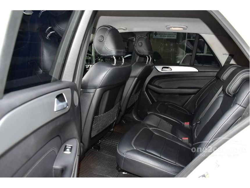 Mercedes-Benz ML250 CDI 2015 2.1 in กรุงเทพและปริมณฑล Automatic SUV สี ...