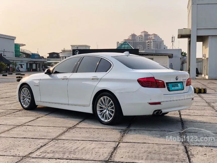 Jual Mobil BMW 528i 2014 Luxury 2.0 di DKI Jakarta Automatic Sedan Putih Rp 425.000.000 ...