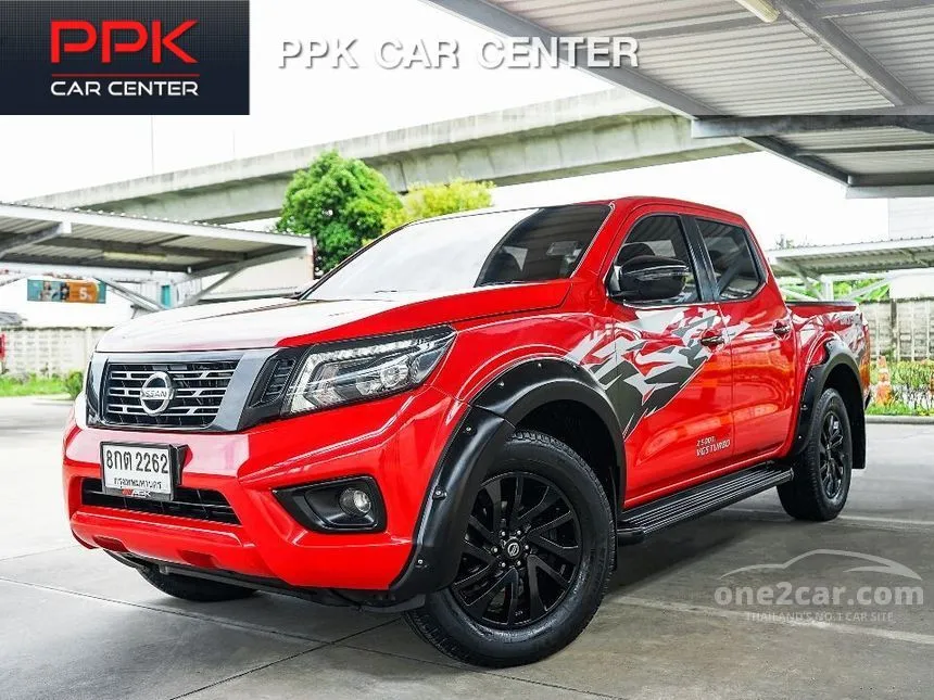2019 Nissan NP 300 Navara 2.5 DOUBLE CAB Calibre EL Black Edition ...