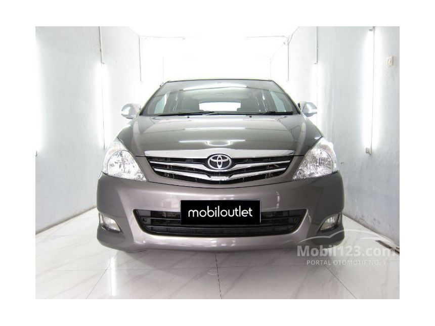 Jual Mobil Toyota Kijang Innova 2010 G 2.0 di Jawa Barat Automatic MPV ...