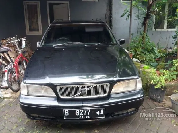 Used Volvo for Sale in Indonesia | Mobil123