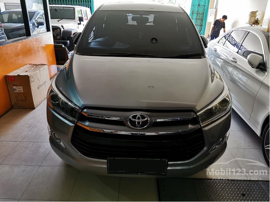Jual Mobil Toyota Kijang Innova 2019 V 2.0 di Jawa Timur Manual MPV ...