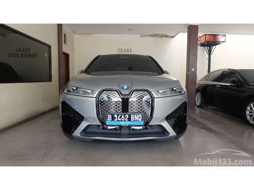 Jual Mobil BMW iX 2023 xDrive40 Sport di Banten Automatic Wagon Abu-abu ...