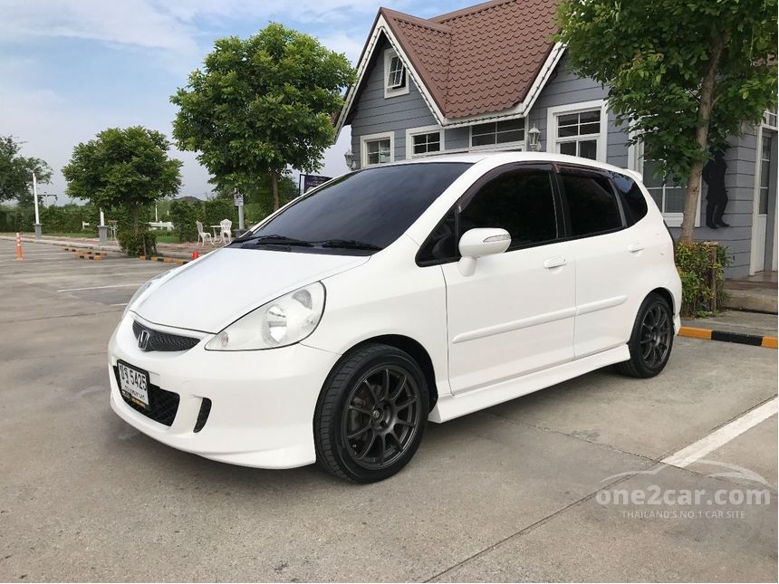 Honda Jazz 2007 (ปี 03-07) SV VTEC 1.5 เกียร์อัตโนมัติ สีขาว | One2car ...
