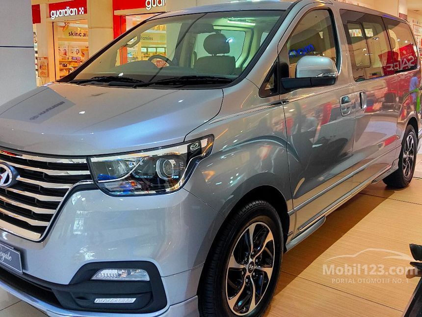 Jual Mobil Hyundai H-1 2020 Royale Limited 2.5 di DKI Jakarta Automatic ...