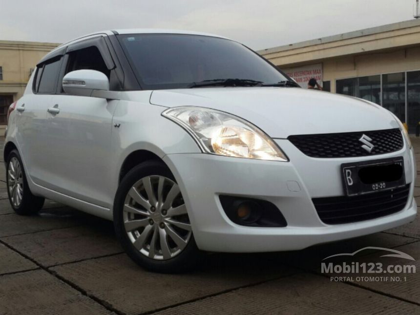 Jual Mobil Suzuki Swift 2015 GX 1.4 di DKI Jakarta Automatic Hatchback ...