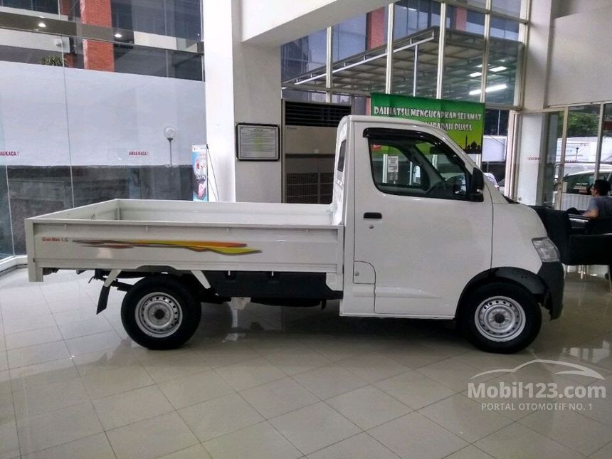 Jual Mobil Daihatsu Gran Max 2021 STD 1.5 di Jawa Timur Manual Pick-up Putih Rp 131.000.000 ...