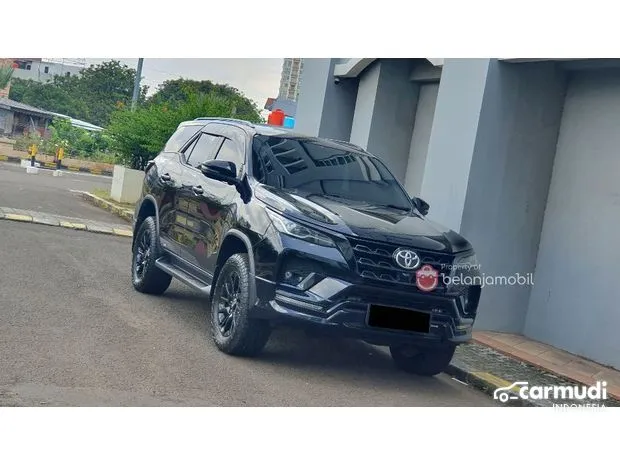 Toyota Fortuner GR Sport 4X2 Bekas Harga Terbaik | Carmudi