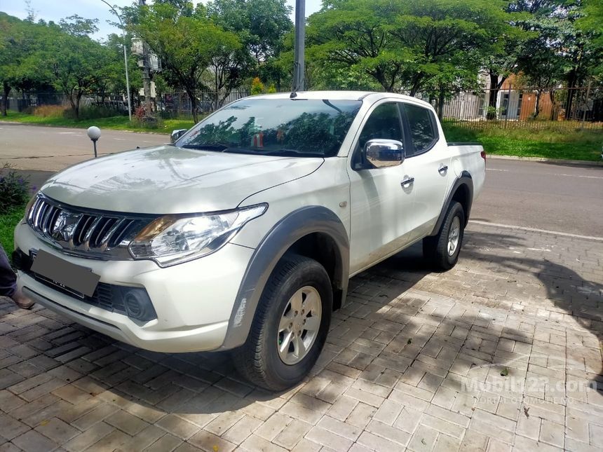 Jual Mobil Mitsubishi Strada Triton 2015 GLS 2.5 di Jawa Timur Manual ...