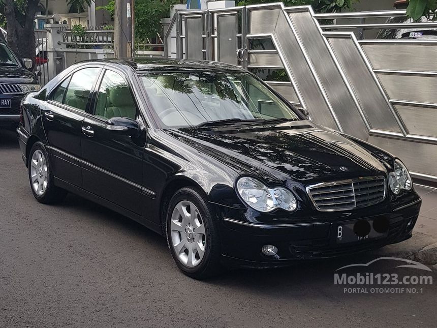 Jual Mobil Mercedes-Benz C240 2005 Elegance 2.6 di DKI Jakarta ...