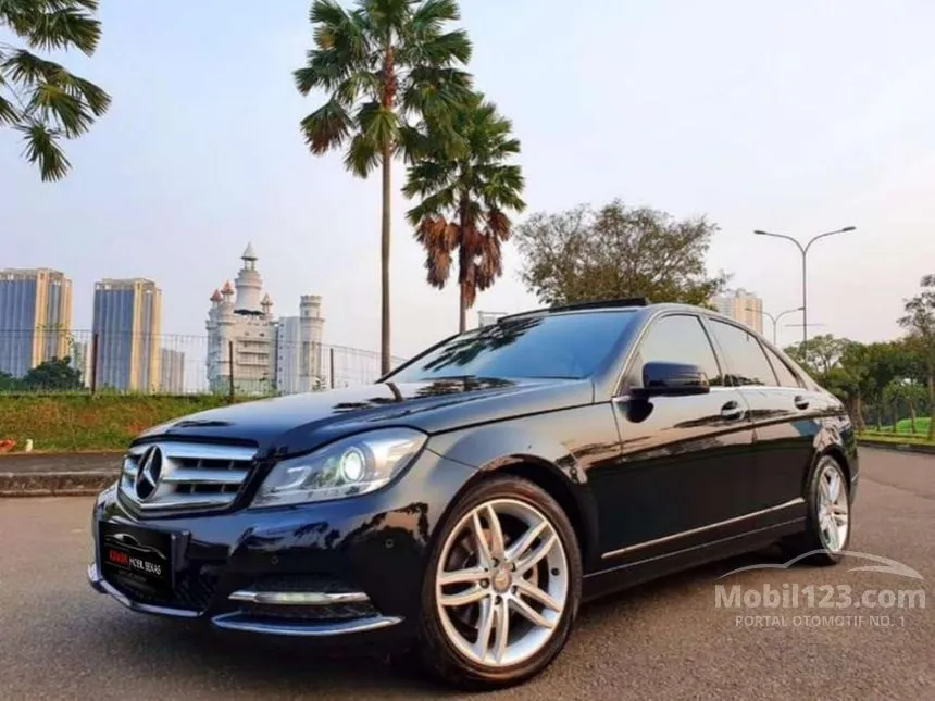 Jual Mobil Mercedes-Benz C300 2012 Avantgarde 3.0 di DKI Jakarta ...