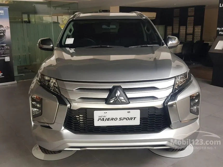 Jual Mobil Mitsubishi Pajero Sport 2023 Exceed 2.5 di Kalimantan Selatan Automatic SUV Silver Rp ...