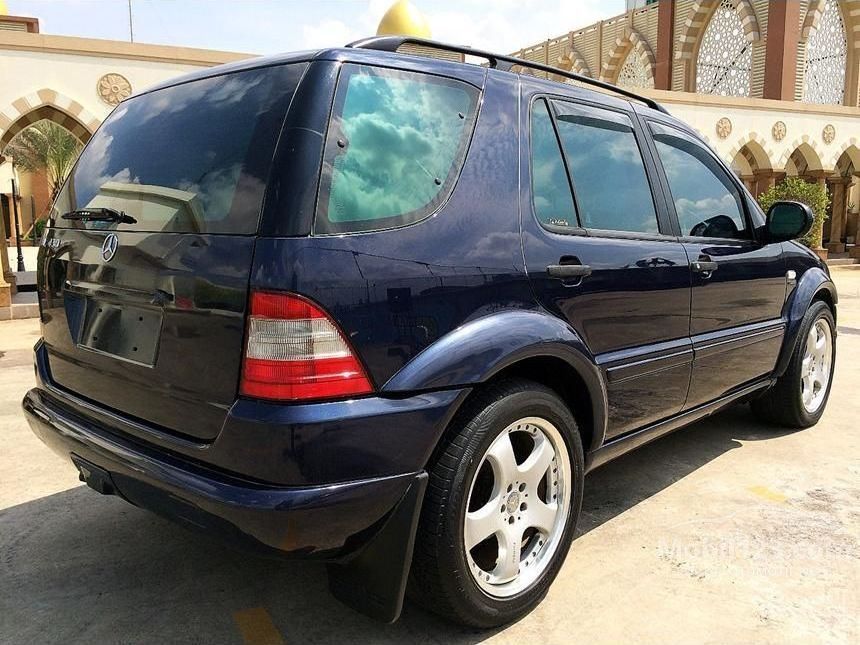 Jual Mobil Mercedes-Benz ML320 2000 3.2 di DKI Jakarta Automatic SUV ...