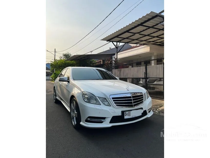 Jual Mobil Mercedes-Benz E250 2013 AMG 2.0 di DKI Jakarta Automatic Coupe Putih Rp 350.000.000 ...