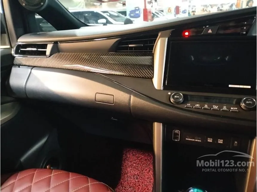 Jual Mobil Toyota Kijang Innova 2016 Q 2.4 di Jawa Timur Manual MPV ...