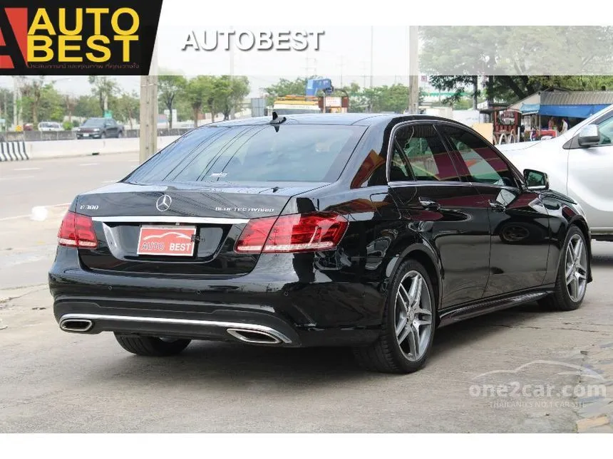 2015 Mercedes-Benz E300 2.1 W212 (ปี 10-16) AMG Dynamic Blue TEC HYBRID Sedan for sale on One2car