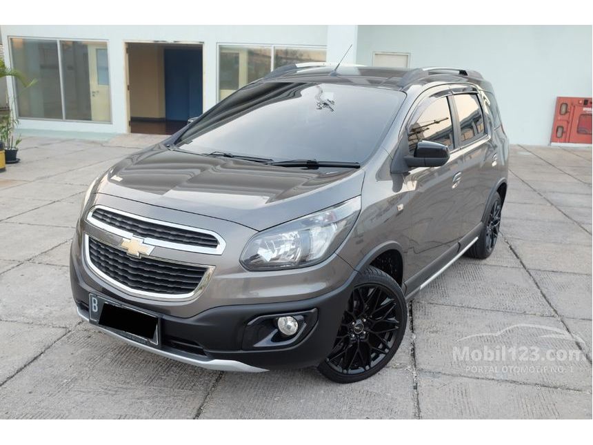 Jual Mobil Chevrolet Spin 2015 ACTIV 1.5 di DKI Jakarta Automatic SUV ...