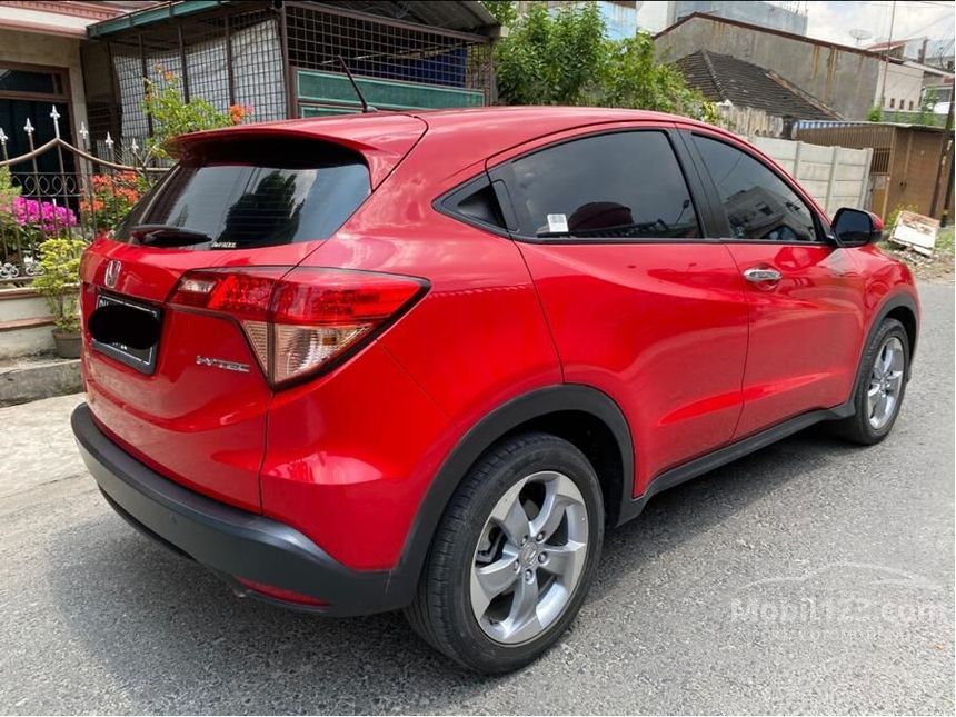Jual Mobil Honda HR-V 2017 E 1.5 di Sumatera Utara Automatic SUV Merah ...