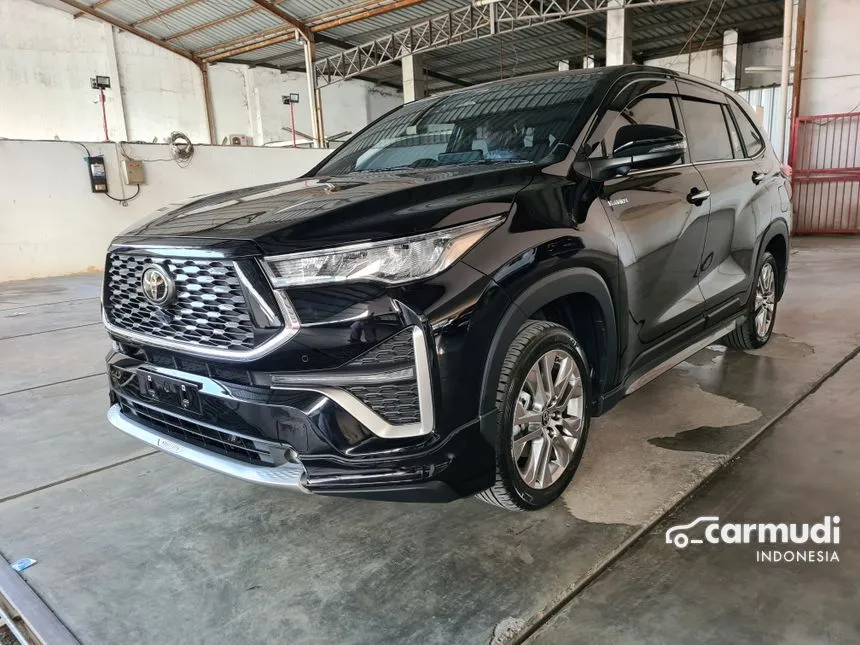 Toyota Kijang Innova Zenix 2023 Q HV TSS Modellista 2.0 in DKI Jakarta ...