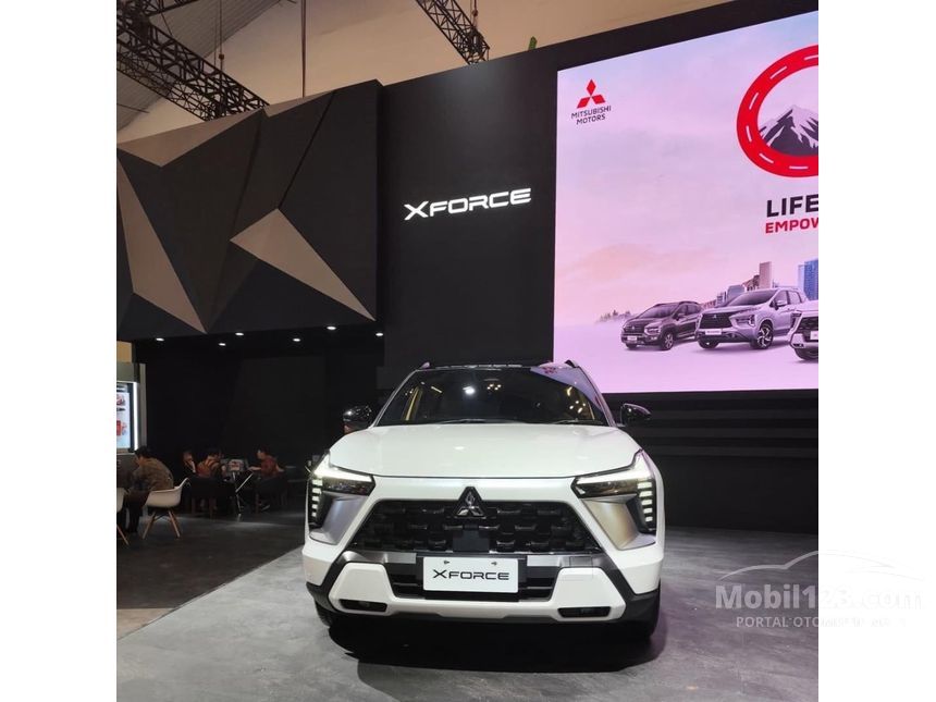 Jual Mobil Mitsubishi XFORCE 2025 Ultimate Diamond Sense 1.5 di Jawa ...