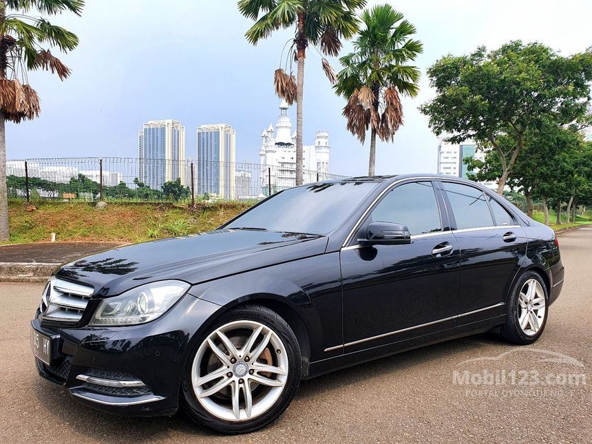 Jual Mobil Mercedes-Benz C300 2012 Avantgarde 3.0 di DKI Jakarta ...