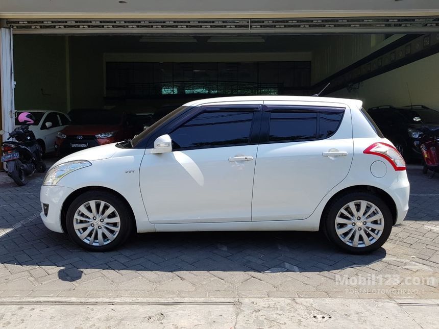 Jual Mobil Suzuki Swift 2014 GX 1.4 di Jawa Timur Manual Hatchback ...