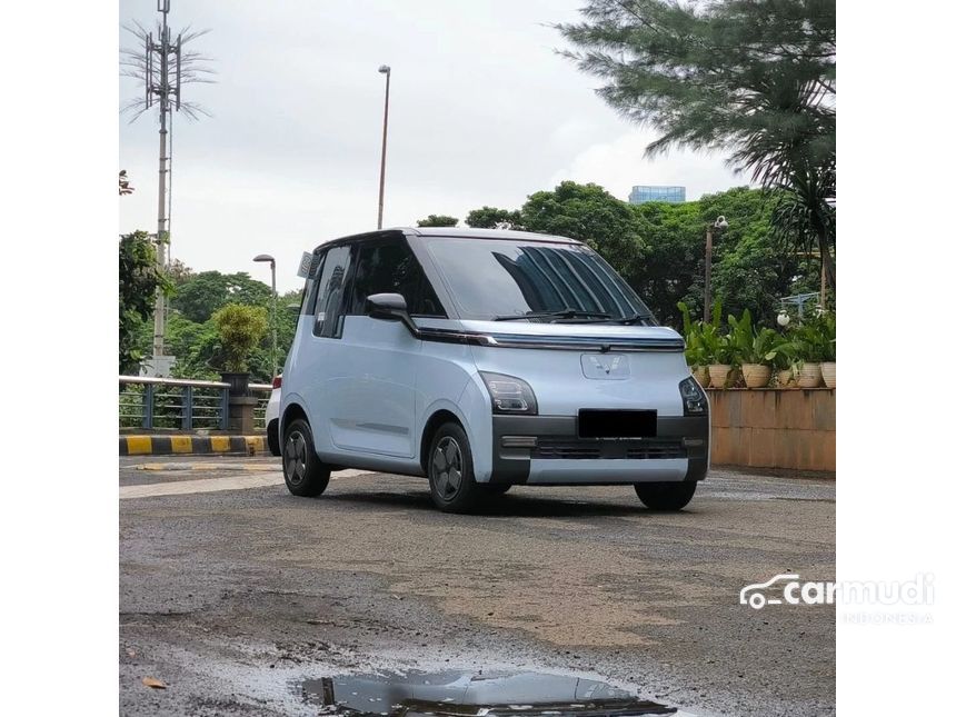 Wuling Air EV 2024 Long Range in DKI Jakarta Automatic Hatchback Blue ...