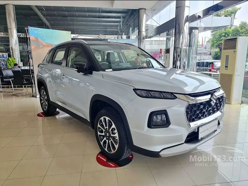 Jual Mobil Suzuki Grand Vitara 2023 MHEV GX 1.5 di Jawa Barat Automatic ...